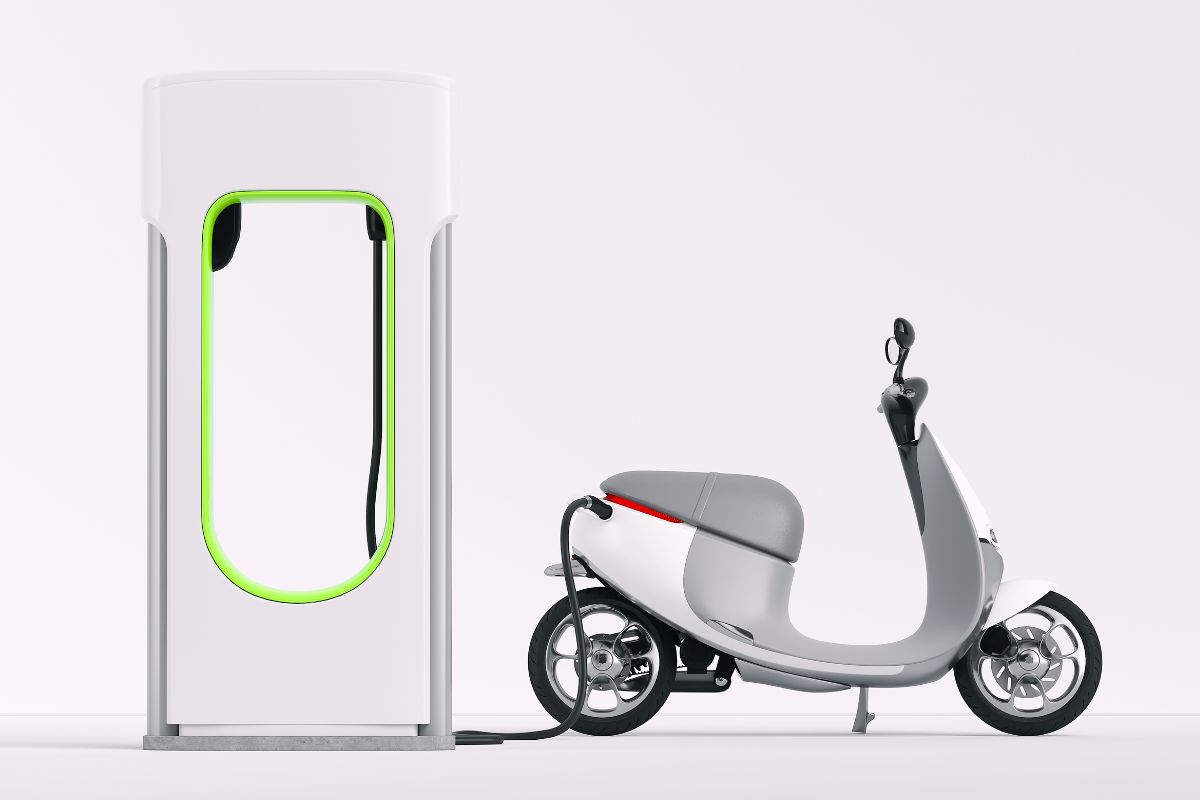 The Role of Circuit Breakers in Electric Scooter Safety Systems ...